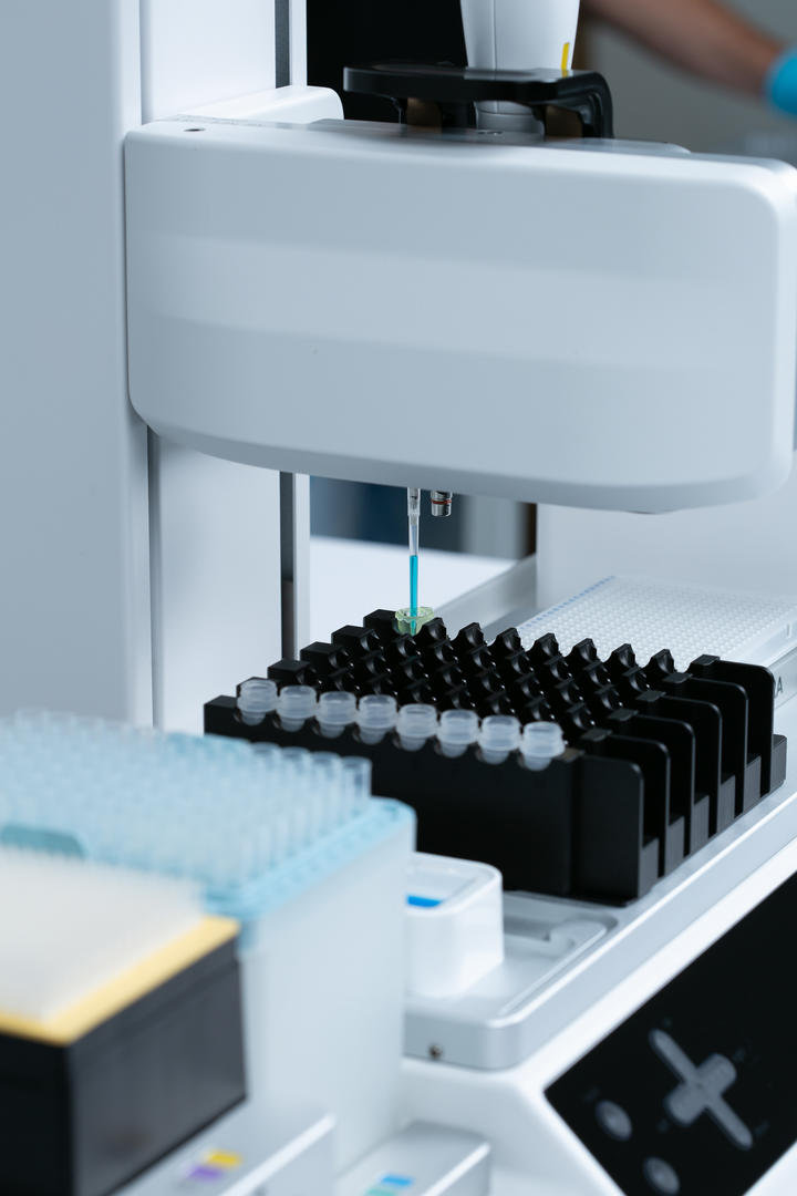 ASSIST PLUS | Pipetting Robot | INTEGRA