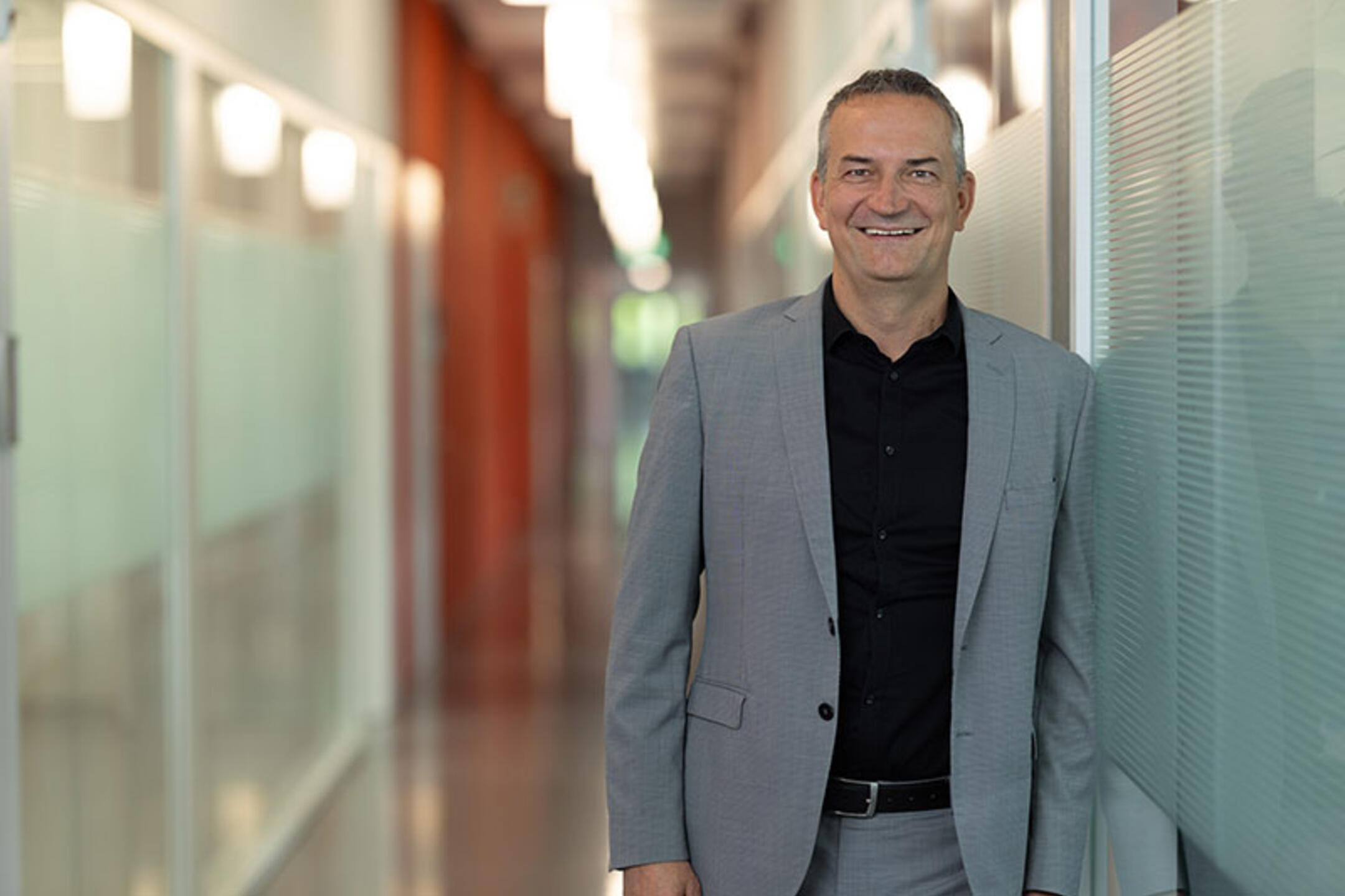 Management & Board | INTEGRA